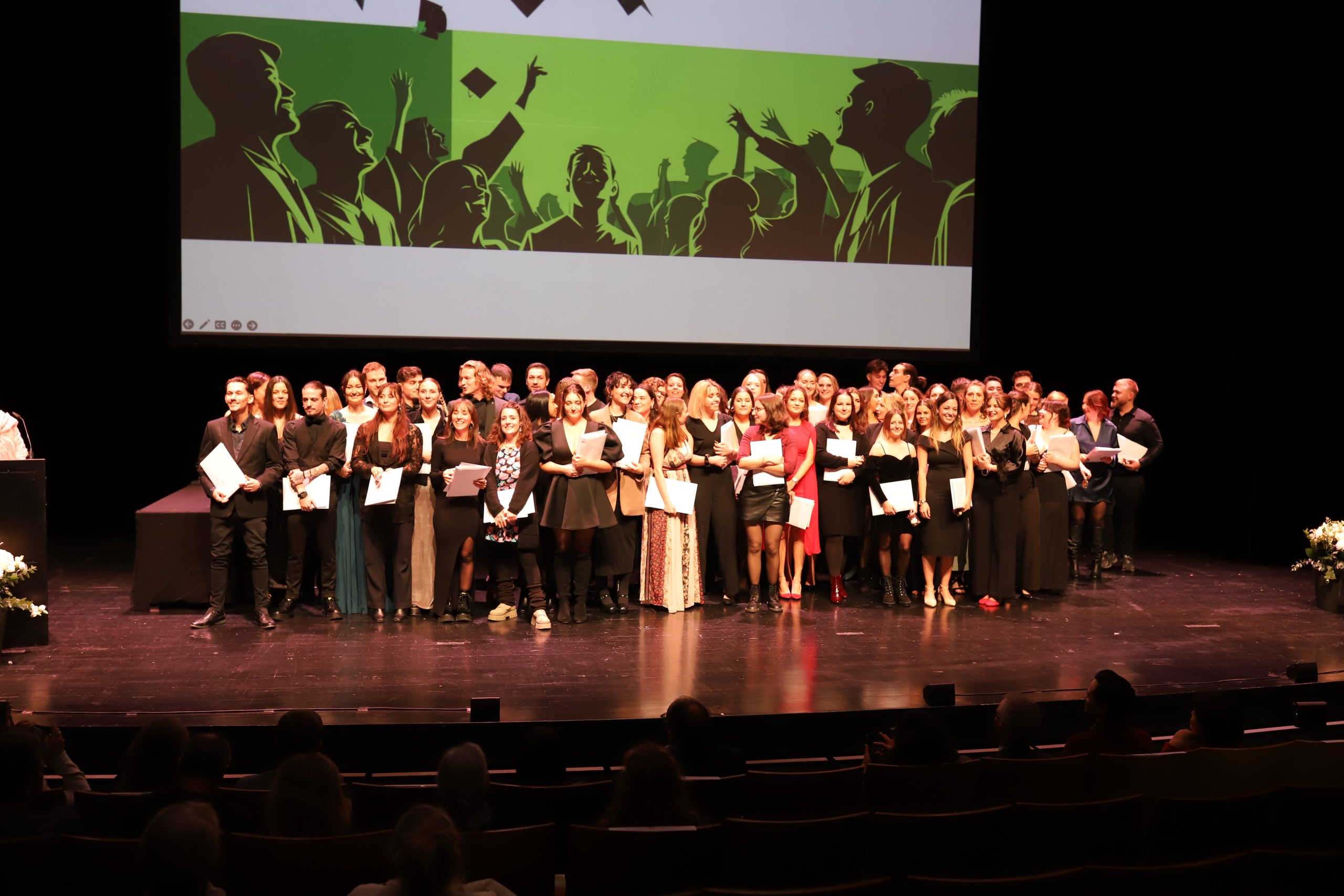 Remise des titres Bachelor en Soins infirmiers 2023 - Haute-Ecole Arc Remise des titres Bachelor en Soins infirmiers 2023 - Haute-Ecole Arc